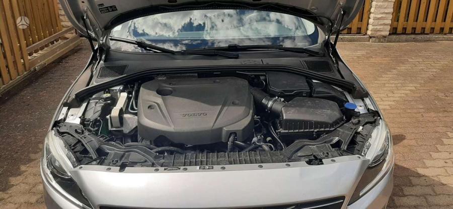 Pelēks Volvo V60 2016 Viļņa, ar dzinēja tilpumu 1.97 L un nobraukumu 222 tūkst. km par 7400 €, foto 22 vietnē AUTOMOTO.COM.LV