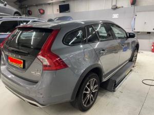 Pelēks Volvo V60 2016 Rīga, ar dzinēja tilpumu 2.00 L un nobraukumu 98 tūkst. km par 13995 €, foto 8 vietnē AUTOMOTO.COM.LV