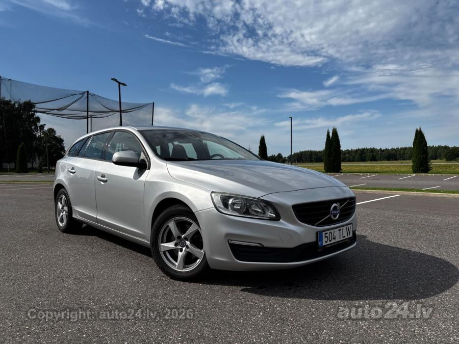 Pelēks Volvo V60 2016 Tartu, ar dzinēja tilpumu 2.00 L un nobraukumu 232 tūkst. km par 8500 €, foto 5 vietnē AUTOMOTO.COM.LV