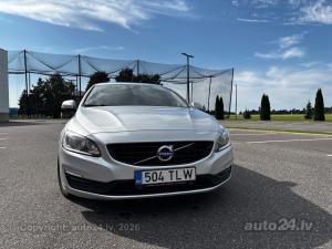 Pelēks Volvo V60 2016 Tartu, ar dzinēja tilpumu 2.00 L un nobraukumu 232 tūkst. km par 8500 €, foto 7 vietnē AUTOMOTO.COM.LV