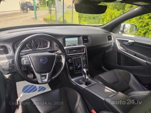 Серый Вольво B60 2016 в Пайде, объемом двигателя 2.00 л и пробегом 310 тыс. км за 7990 €, фото 15 на AUTOMOTO.COM.LV