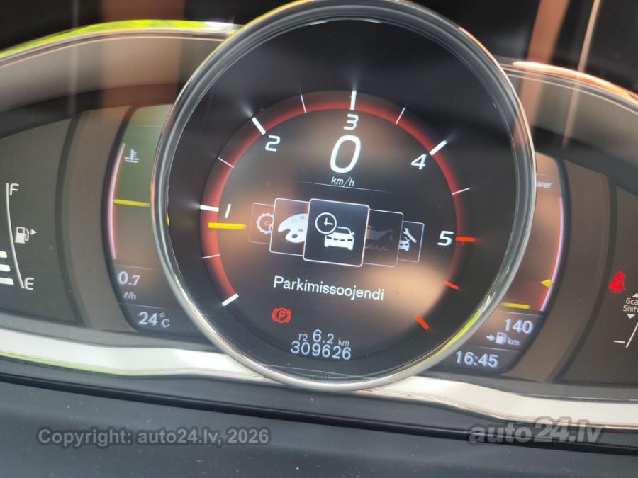 Серый Вольво B60 2016 в Пайде, объемом двигателя 2.00 л и пробегом 310 тыс. км за 7990 €, фото 26 на AUTOMOTO.COM.LV