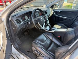 Серый Вольво B60 2016 в Таллин, объемом двигателя 2.00 л и пробегом 320 тыс. км за 7950 €, фото 10 на AUTOMOTO.COM.LV