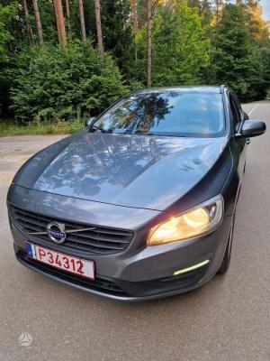 Grey Volvo V60 2016 in Kaunas, with an engine capacity of 1.97 L and mileage of 0 thousand km for 5999 €, photo 3 on AUTOMOTO.COM.LV