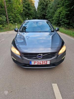 Grey Volvo V60 2016 in Kaunas, with an engine capacity of 1.97 L and mileage of 0 thousand km for 5999 €, photo 4 on AUTOMOTO.COM.LV