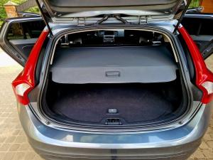 Grey Volvo V60 2016 in Kaunas, with an engine capacity of 1.97 L and mileage of 0 thousand km for 5999 €, photo 17 on AUTOMOTO.COM.LV