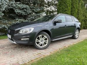 Pelēks Volvo V60 2016 Talsi, ar dzinēja tilpumu 2.00 L un nobraukumu 266 tūkst. km par 6700 €, foto 5 vietnē AUTOMOTO.COM.LV