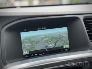 Pelēks Volvo V60 2016 Jelgava, ar dzinēja tilpumu 2.40 L un nobraukumu 217 tūkst. km par 9800 €, foto 20 vietnē AUTOMOTO.COM.LV