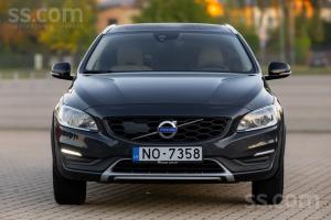 Grey Volvo V60 2016 in Jelgava, with an engine capacity of 2.00 L and mileage of 0 thousand km for 10999 €, photo  on AUTOMOTO.COM.LV