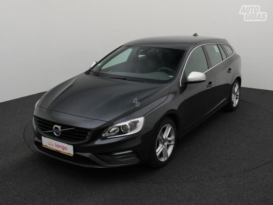Grey Volvo V60 2017 in Vilnius, with an engine capacity of 2.00 L and mileage of 243 thousand km for 10199 €, photo 1 on AUTOMOTO.COM.LV
