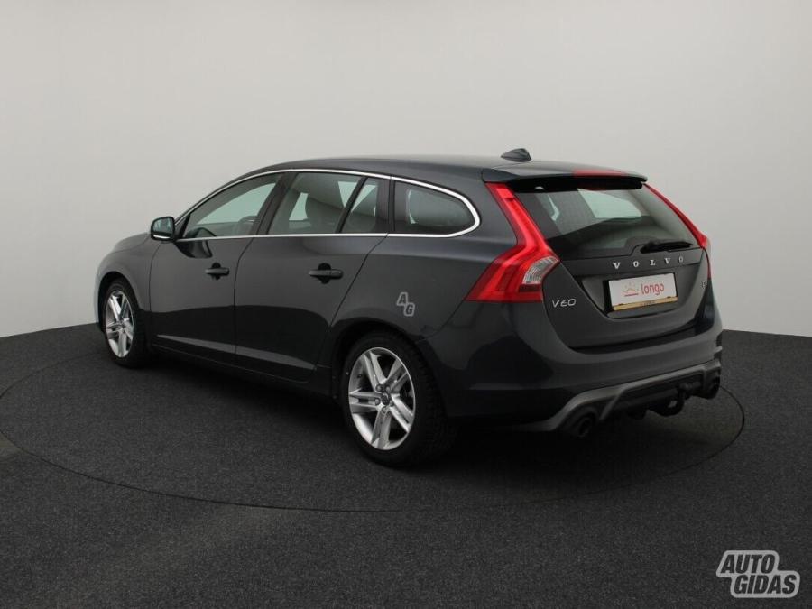 Grey Volvo V60 2017 in Vilnius, with an engine capacity of 2.00 L and mileage of 243 thousand km for 10199 €, photo 7 on AUTOMOTO.COM.LV
