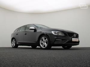 Grey Volvo V60 2017 in Vilnius, with an engine capacity of 2.00 L and mileage of 243 thousand km for 10199 €, photo 11 on AUTOMOTO.COM.LV