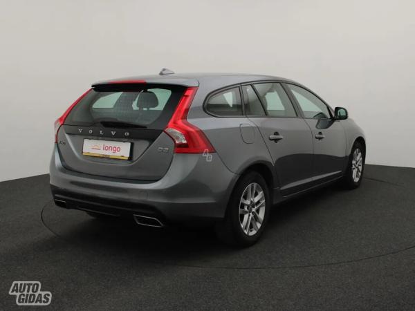 Grey Volvo V60 2017 in Vilnius, with an engine capacity of 2.00 L and mileage of 159 thousand km for 11499 €, photo 8 on AUTOMOTO.COM.LV