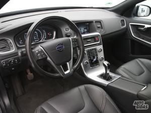 Серый Вольво B60 2017 в Вильнюс, объемом двигателя 2.00 л и пробегом 159 тыс. км за 11499 €, фото 17 на AUTOMOTO.COM.LV