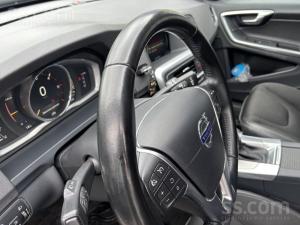 Серый Вольво B60 2017 в Рига, объемом двигателя 2.40 л и пробегом 145 тыс. км за 9900 €, фото 12 на AUTOMOTO.COM.LV