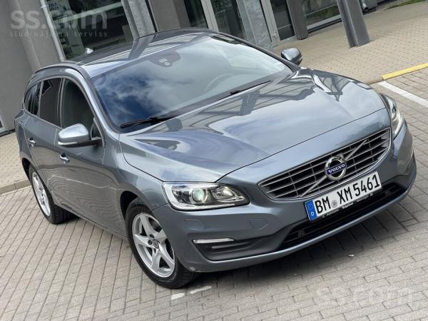 Pelēks Volvo V60 2017 Jūrmala, ar dzinēja tilpumu 2.00 L un nobraukumu 0 tūkst. km par 8250 €, foto 8 vietnē AUTOMOTO.COM.LV