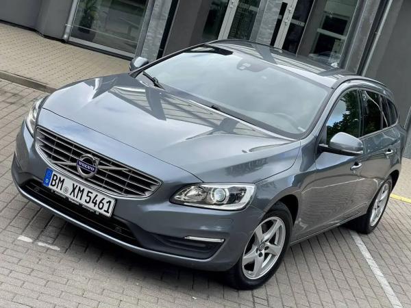 Grey Volvo V60 2017 in Jurmala, with an engine capacity of 2.00 L and mileage of 232 thousand km for 8250 €, photo 1 on AUTOMOTO.COM.LV