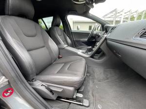 Grey Volvo V60 2017 in Jurmala, with an engine capacity of 2.00 L and mileage of 232 thousand km for 8250 €, photo 31 on AUTOMOTO.COM.LV