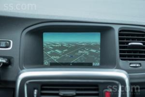 Grey Volvo V60 2017 in Liepaja, with an engine capacity of 2.00 L and mileage of 114 thousand km for 9500 €, photo 20 on AUTOMOTO.COM.LV