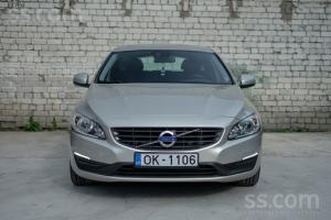 Серый Вольво B60 2017 в Лиепая, объемом двигателя 2.00 л и пробегом 120 тыс. км за 8900 €, фото 7 на AUTOMOTO.COM.LV