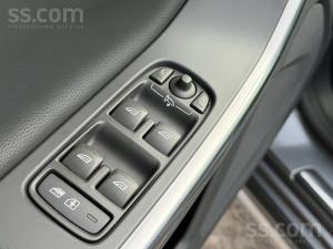 Pelēks Volvo V60 2017 Rīga, ar dzinēja tilpumu 2.00 L un nobraukumu 166 tūkst. km par 10900 €, foto 6 vietnē AUTOMOTO.COM.LV