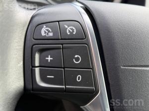 Pelēks Volvo V60 2017 Rīga, ar dzinēja tilpumu 2.00 L un nobraukumu 166 tūkst. km par 10900 €, foto 7 vietnē AUTOMOTO.COM.LV