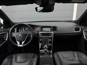 Серый Вольво B60 2017 в Таллин, объемом двигателя 2.40 л и пробегом 217 тыс. км за 8990 €, фото 9 на AUTOMOTO.COM.LV