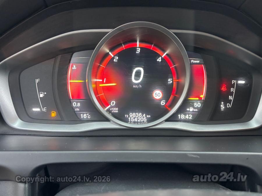 Серый Вольво B60 2017 в Пайде, объемом двигателя 2.00 л и пробегом 154 тыс. км за 10900 €, фото 7 на AUTOMOTO.COM.LV