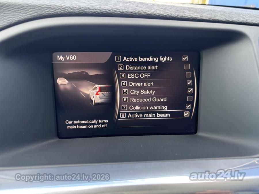 Grey Volvo V60 2017 in Paide, with an engine capacity of 2.00 L and mileage of 224 thousand km for 10490 €, photo 18 on AUTOMOTO.COM.LV