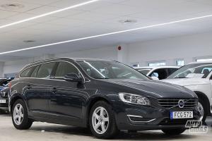 Grey Volvo V60 2018 in Kaunas, with an engine capacity of 0.00 L and mileage of 92 thousand km for 23418 €, photo 7 on AUTOMOTO.COM.LV