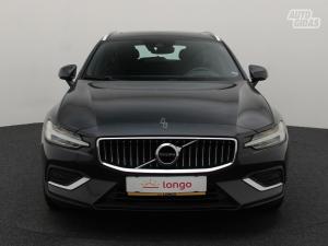 Grey Volvo V60 2018 in Vilnius, with an engine capacity of 2.00 L and mileage of 219 thousand km for 17199 €, photo 3 on AUTOMOTO.COM.LV