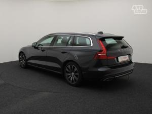 Grey Volvo V60 2018 in Vilnius, with an engine capacity of 2.00 L and mileage of 219 thousand km for 17199 €, photo 7 on AUTOMOTO.COM.LV
