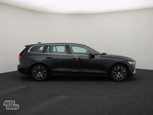Grey Volvo V60 2018 in Vilnius, with an engine capacity of 2.00 L and mileage of 219 thousand km for 17199 €, photo 9 on AUTOMOTO.COM.LV