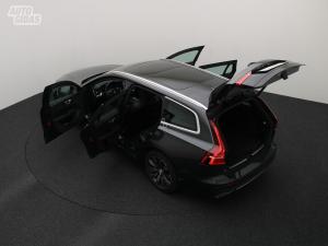 Grey Volvo V60 2018 in Vilnius, with an engine capacity of 2.00 L and mileage of 219 thousand km for 17199 €, photo 13 on AUTOMOTO.COM.LV
