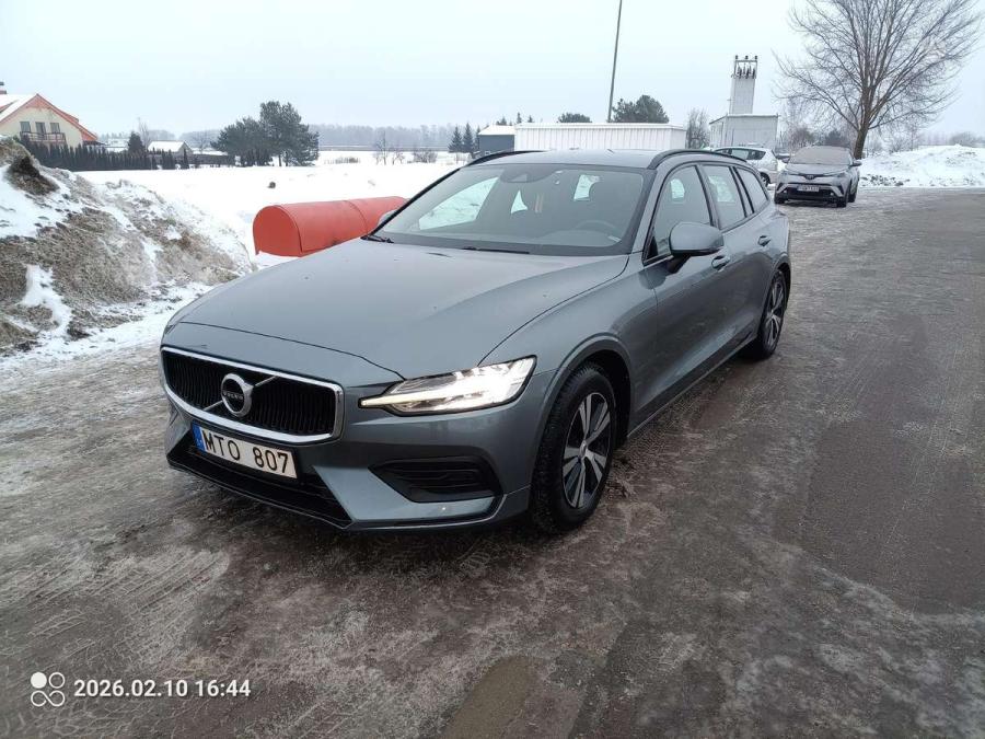 Pelēks Volvo V60 2018 Kretinga, ar dzinēja tilpumu 1.97 L un nobraukumu 320 tūkst. km par 9800 €, foto 1 vietnē AUTOMOTO.COM.LV