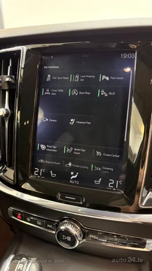 Серый Вольво B60 2018 в Тарту, объемом двигателя 2.00 л и пробегом 303 тыс. км за 16000 €, фото 16 на AUTOMOTO.COM.LV