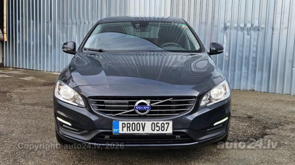 Pelēks Volvo V60 2018 Tallina, ar dzinēja tilpumu 2.00 L un nobraukumu 161 tūkst. km par 9950 €, foto 7 vietnē AUTOMOTO.COM.LV