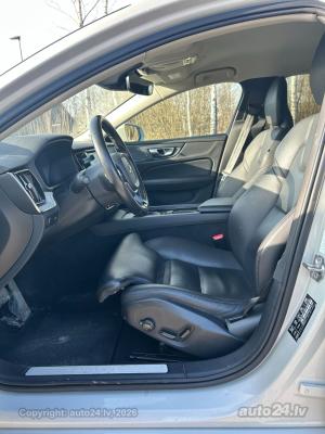 Pelēks Volvo V60 2018 Tartu, ar dzinēja tilpumu 2.00 L un nobraukumu 209 tūkst. km par 17000 €, foto 10 vietnē AUTOMOTO.COM.LV