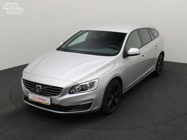 Pelēks Volvo V60 2018 Viļņa, ar dzinēja tilpumu 2.00 L un nobraukumu 182 tūkst. km par 12999 €, foto 1 vietnē AUTOMOTO.COM.LV