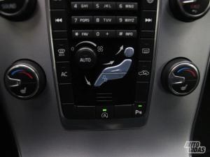 Серый Вольво B60 2018 в Вильнюс, объемом двигателя 2.00 л и пробегом 190 тыс. км за 11799 €, фото 21 на AUTOMOTO.COM.LV