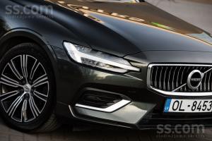 Grey Volvo V60 2018 in Jelgava, with an engine capacity of 2.00 L and mileage of 0 thousand km for 16490 €, photo 4 on AUTOMOTO.COM.LV
