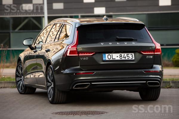 Grey Volvo V60 2018 in Jelgava, with an engine capacity of 2.00 L and mileage of 0 thousand km for 16490 €, photo 8 on AUTOMOTO.COM.LV
