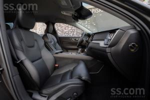 Grey Volvo V60 2018 in Jelgava, with an engine capacity of 2.00 L and mileage of 0 thousand km for 16490 €, photo 19 on AUTOMOTO.COM.LV