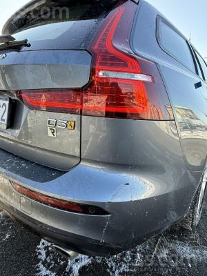 Pelēks Volvo V60 2018 Rīga, ar dzinēja tilpumu 2.00 L un nobraukumu 221 tūkst. km par 11950 €, foto 6 vietnē AUTOMOTO.COM.LV