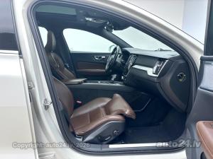 Grey Volvo V60 2018 in Tartu, with an engine capacity of 2.00 L and mileage of 144 thousand km for 24900 €, photo 10 on AUTOMOTO.COM.LV