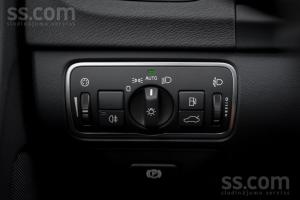 Pelēks Volvo V60 2018 Tukums, ar dzinēja tilpumu 2.00 L un nobraukumu 304 tūkst. km par 9650 €, foto 15 vietnē AUTOMOTO.COM.LV