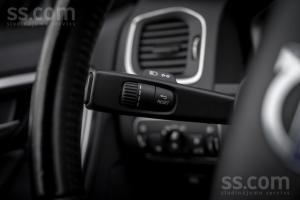 Pelēks Volvo V60 2018 Tukums, ar dzinēja tilpumu 2.00 L un nobraukumu 304 tūkst. km par 9650 €, foto 16 vietnē AUTOMOTO.COM.LV