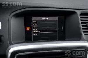 Pelēks Volvo V60 2018 Tukums, ar dzinēja tilpumu 2.00 L un nobraukumu 304 tūkst. km par 9650 €, foto 20 vietnē AUTOMOTO.COM.LV