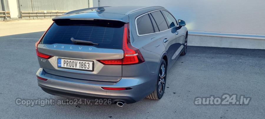 Pelēks Volvo V60 2018 Tallina, ar dzinēja tilpumu 2.00 L un nobraukumu 174 tūkst. km par 15890 €, foto 10 vietnē AUTOMOTO.COM.LV