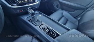 Pelēks Volvo V60 2018 Tallina, ar dzinēja tilpumu 2.00 L un nobraukumu 174 tūkst. km par 15890 €, foto 15 vietnē AUTOMOTO.COM.LV